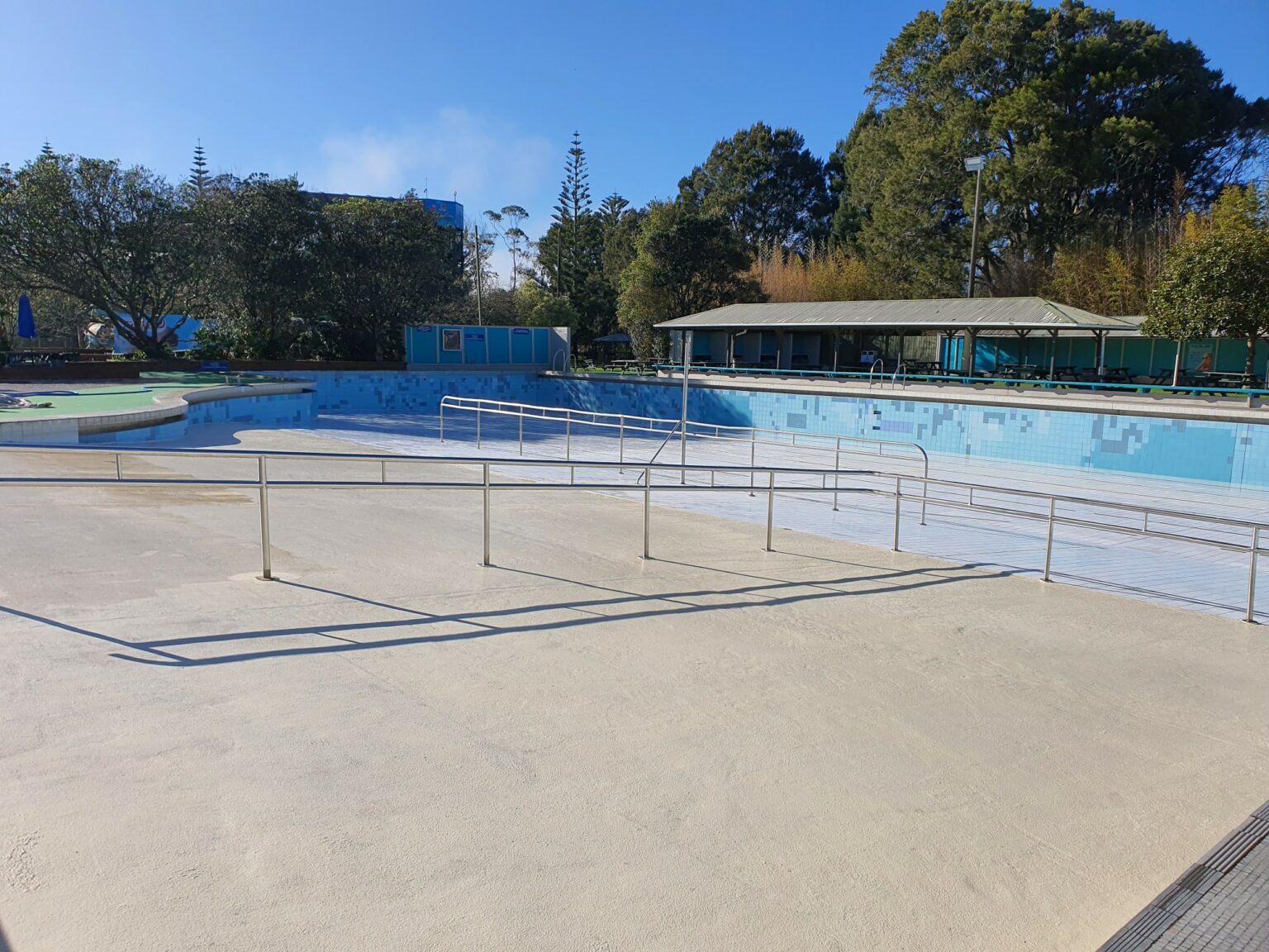 Family Pass to Parakai Springs #1 - Equus Auctions